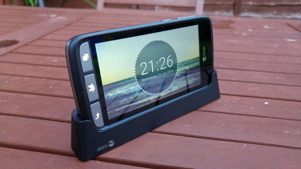 Doro 8030 - Review - Coolsmartphone