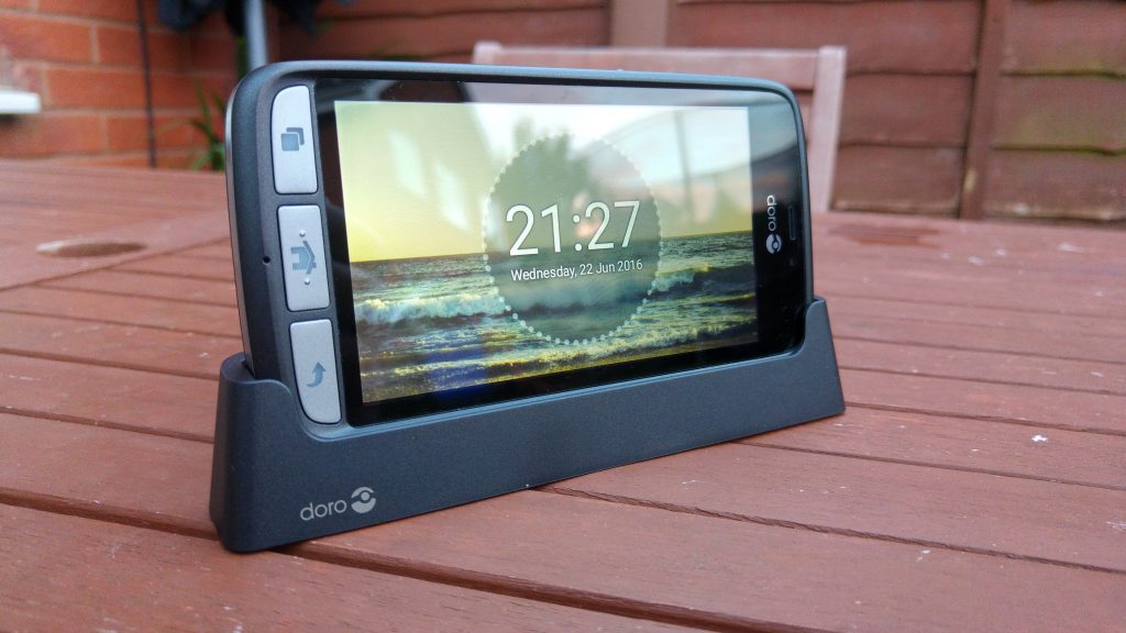 Doro 8030 - Review - Coolsmartphone
