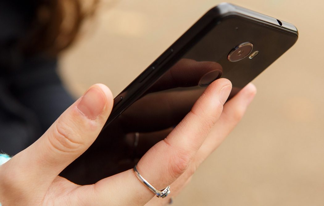 EE announce the Hawk - Coolsmartphone