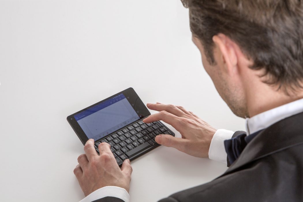 CES 2018: Planet Computers makes the Gemini PDA official! - Coolsmartphone