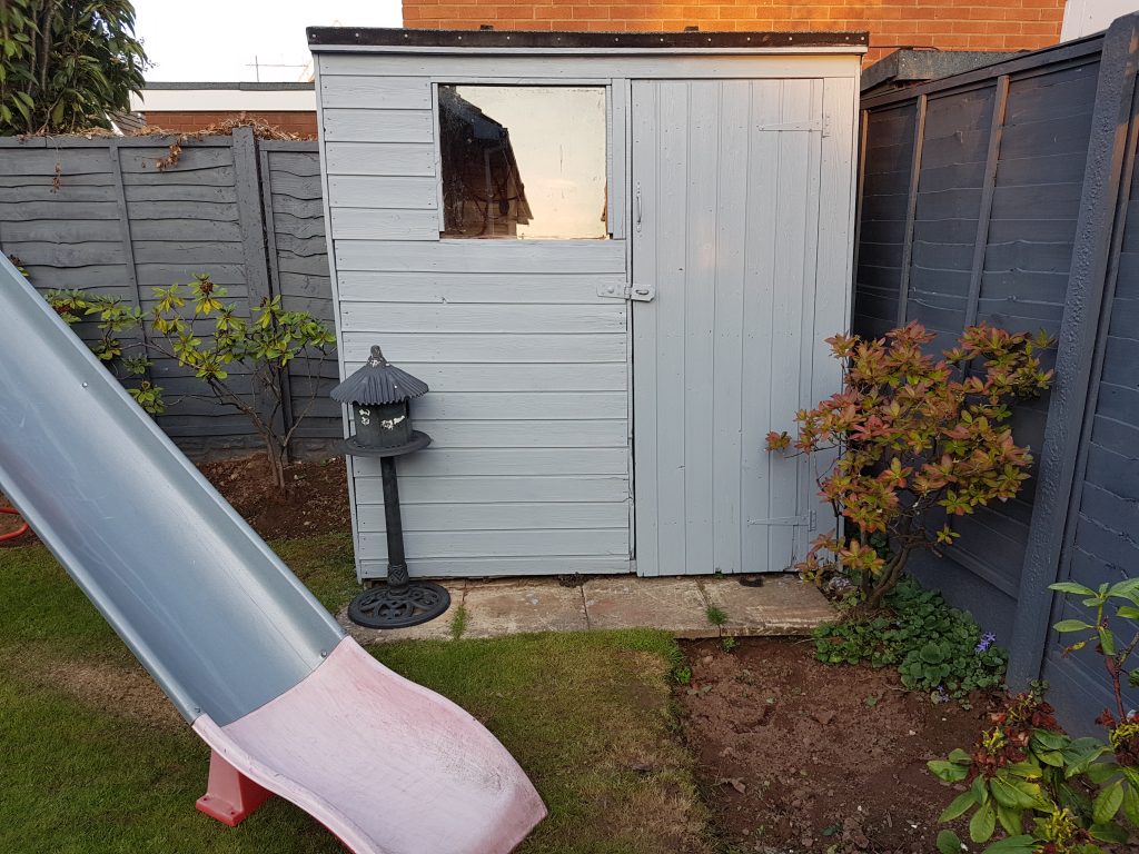 Random strange shed project. Day 1 - Coolsmartphone