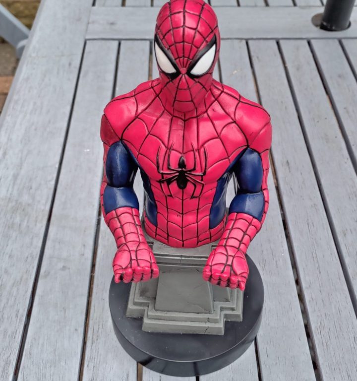 Collectable Spiderman Smartphone Holder Review - Coolsmartphone