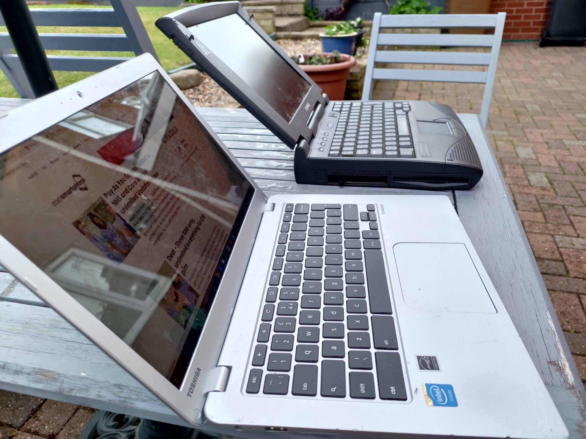 What does a kid think of a laptop from 1997? - Coolsmartphone