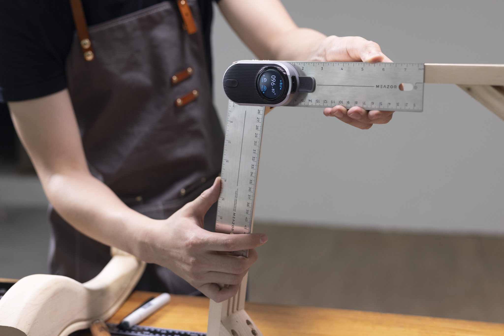 HOZO Design launches MEAZOR 3D - the world’s most compact 6-in-1 ...